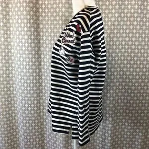 SHARKEE H:CONNECT | Tops | Sharkee Hconnect Sweatshirt Black White ...